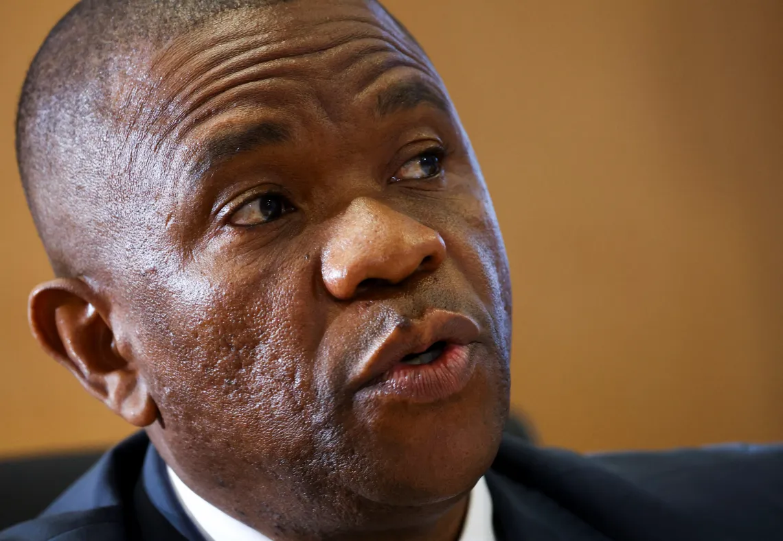 Top South African cop calls for spy probe into media, jailing of ...